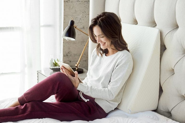 12 Best Pillows for Sitting up in Bed